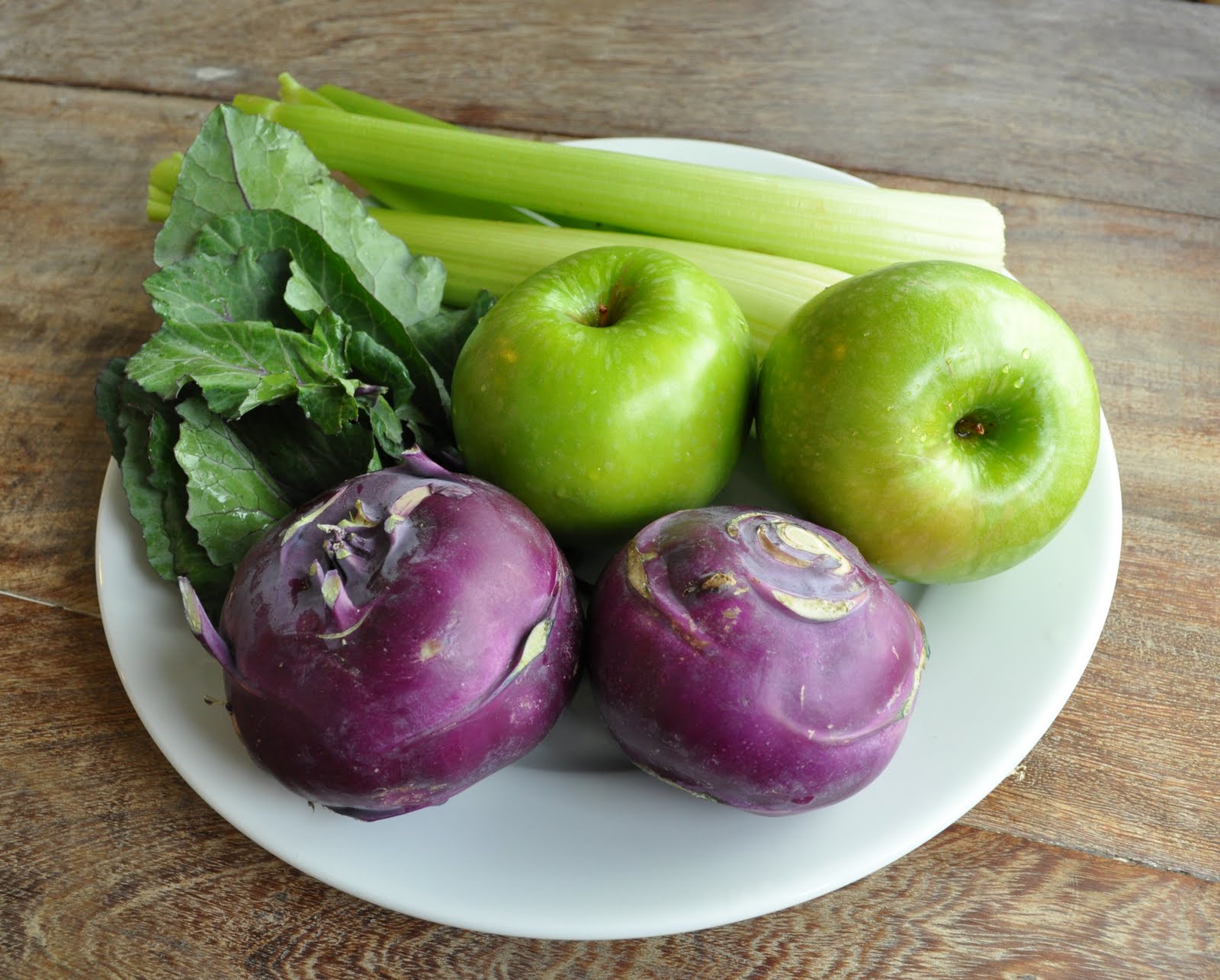 vegan ascent: Purple Kohlrabi