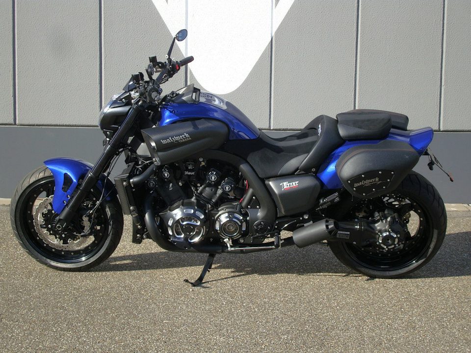 Racing Cafè: Yamaha VMax Hyper Modified by WalzWerk-Racing