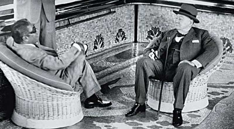 Naval Warfare: HMCS Stormont (K327)