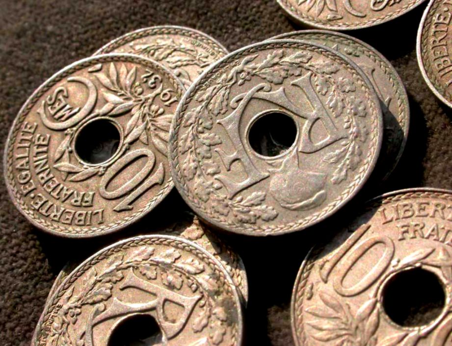 Coins Hd Wallpaper Free Download | Best Wallpapers HD Collection