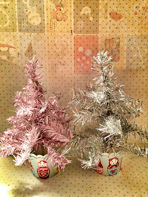 Faerie Enchantment: DIY Tinsel Trees