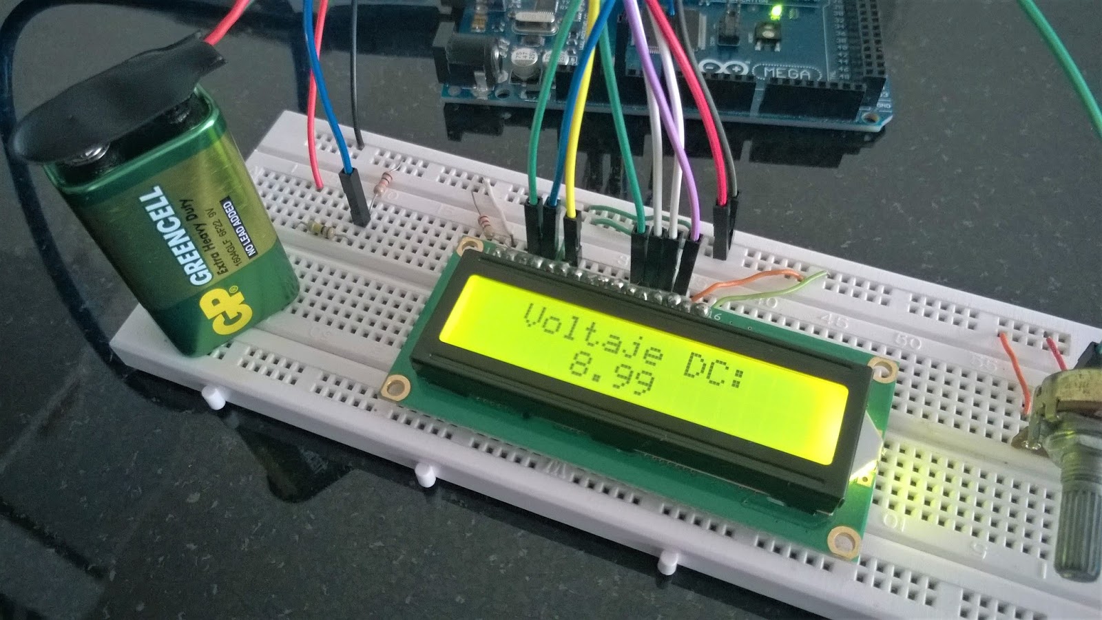 Voltímetro digital con Arduino