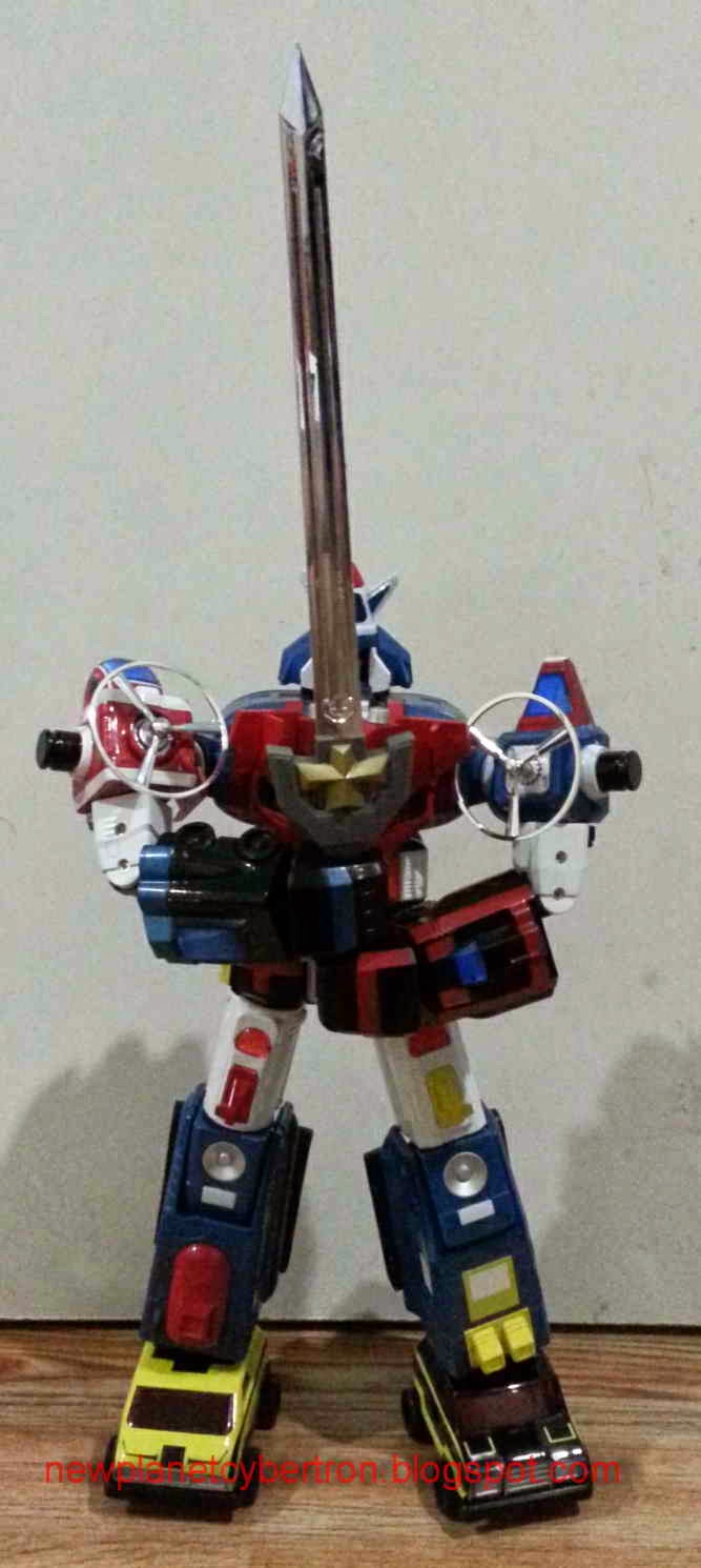 New Planet Cybertron: Misc Review: Voltron Vehicle Force (Miracle ...