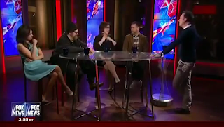 Fox News Babes: Elizabeth "Liz" MacDonald with Great Cleavage on Red Eye