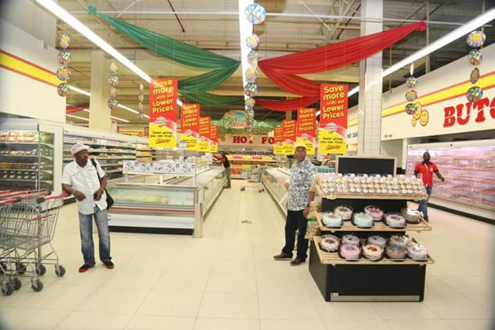SHOPRITE OPENS IN UMUAHIA TODAY AS OKEZIE IKPEAZU VISITS MALL