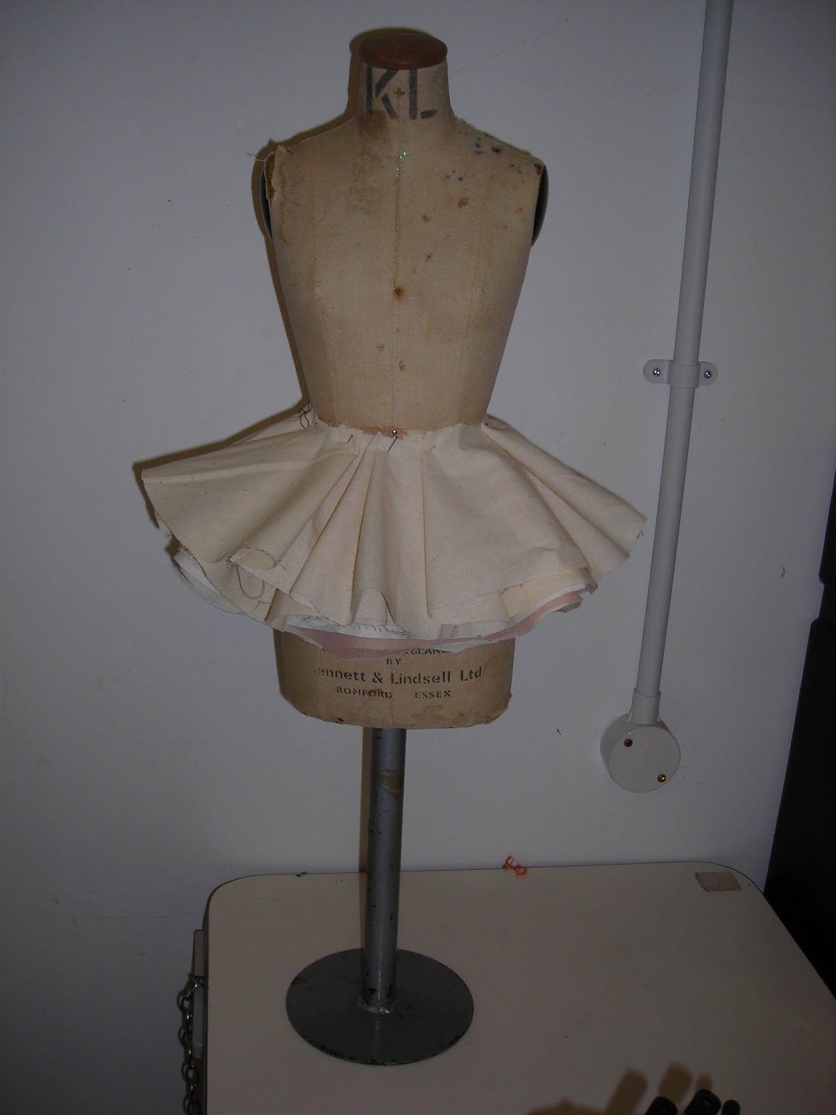 This English Rose: Mini Mannequin