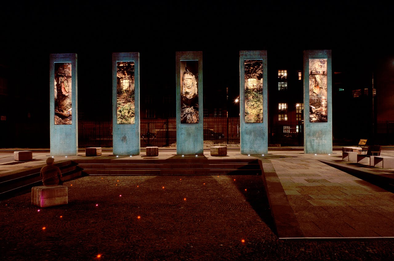 The Shrieking Violet: Ancoats Peeps: Dan Dubowitz and the Presence of ...