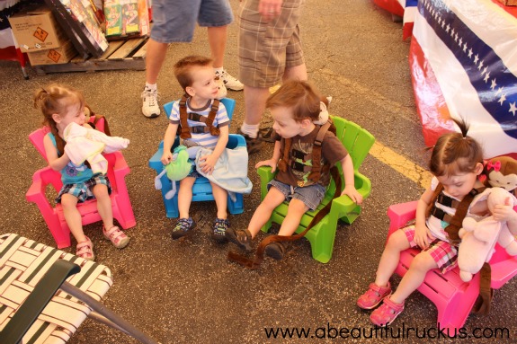 Little Girls In Diapers 26, 001 @iMGSRC.RU