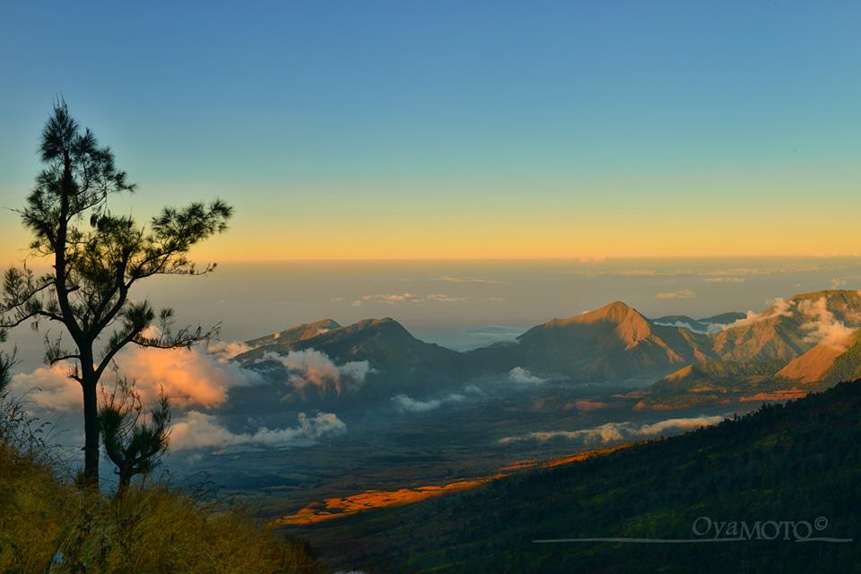 [Porter Rinjani] Surga Tersembunyi di Gunung Rinjani, Lombok Indonesia ...