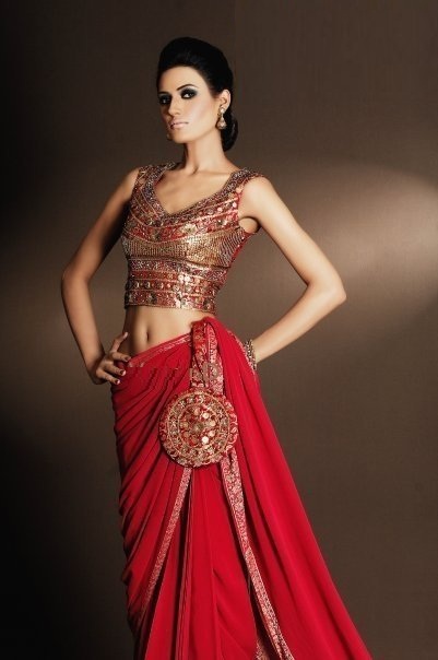 Mademoiselle's Talks: Kain Sari India: Be Trendding with Indian Saree!