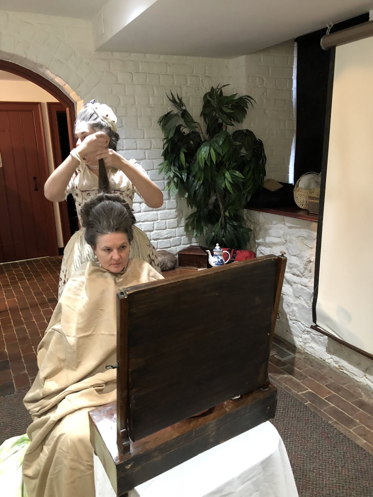 K. Walters at the Sign of the Gray Horse: Jewelry, Hair, and Make-up in ...