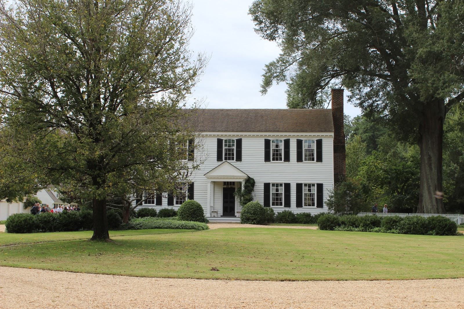 Deanna's Corner: Bassett Hall