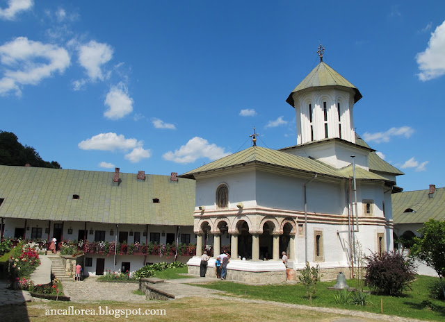 destinatiidevacanta.blogspot.com: Mănăstirea Govora