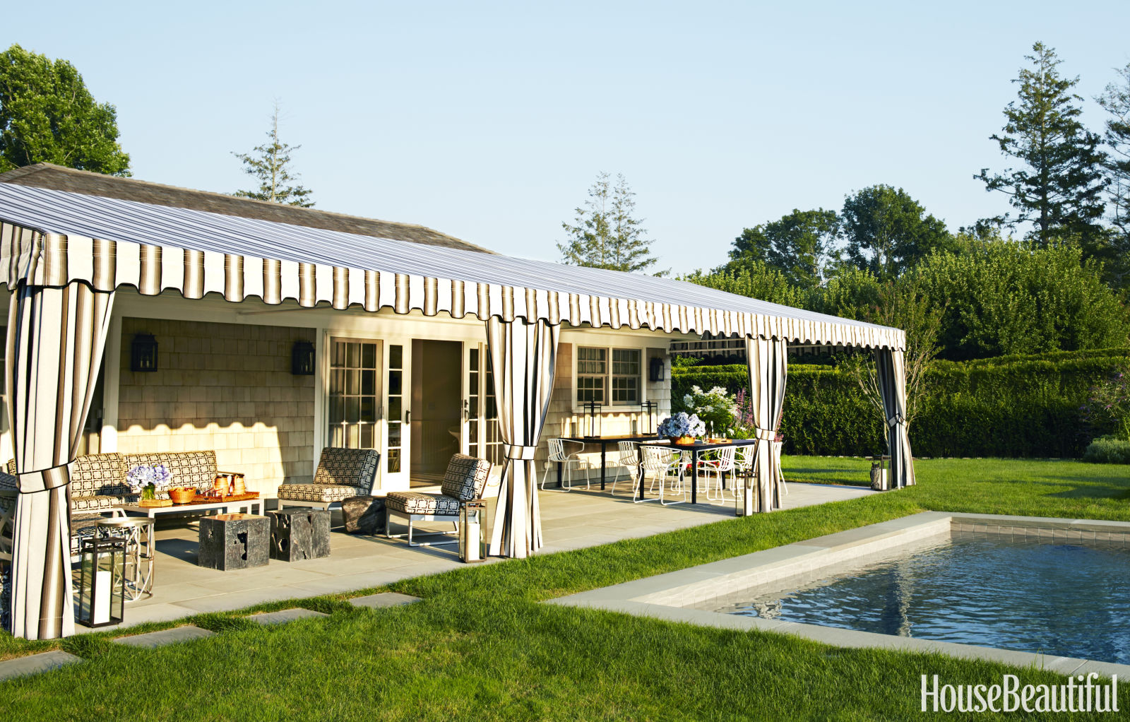 loveisspeed.......: See a Hamptons Cottage Evolve From Classical to ...