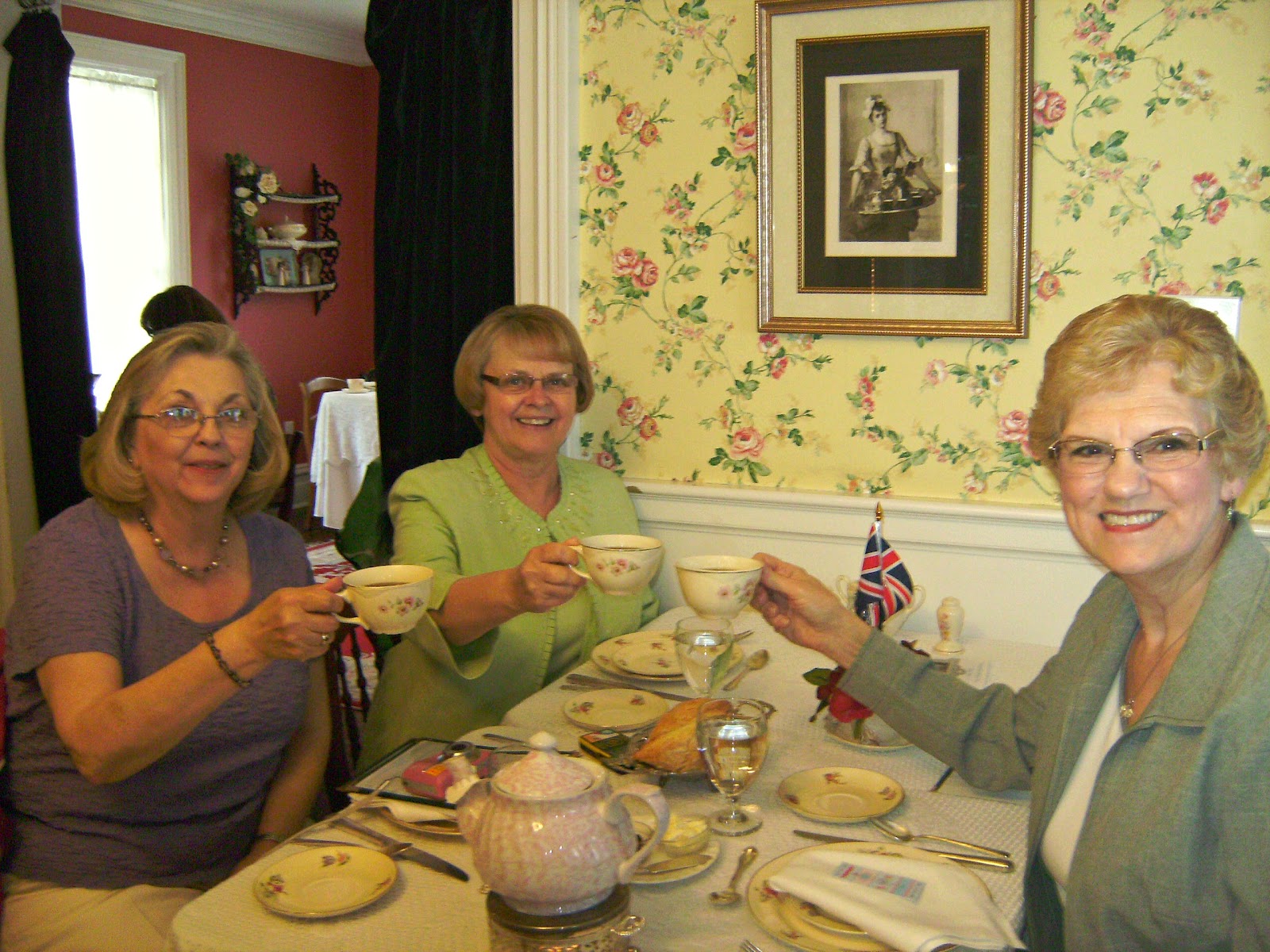 Relevant Tea Leaf: Celebrating Queen Elizabeth II's Diamond Jubilee