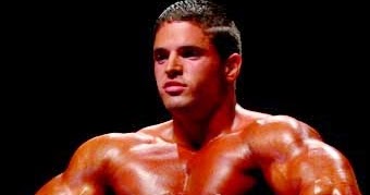 world bodybuilders pictures: hispanic muscles man Nestor Millán