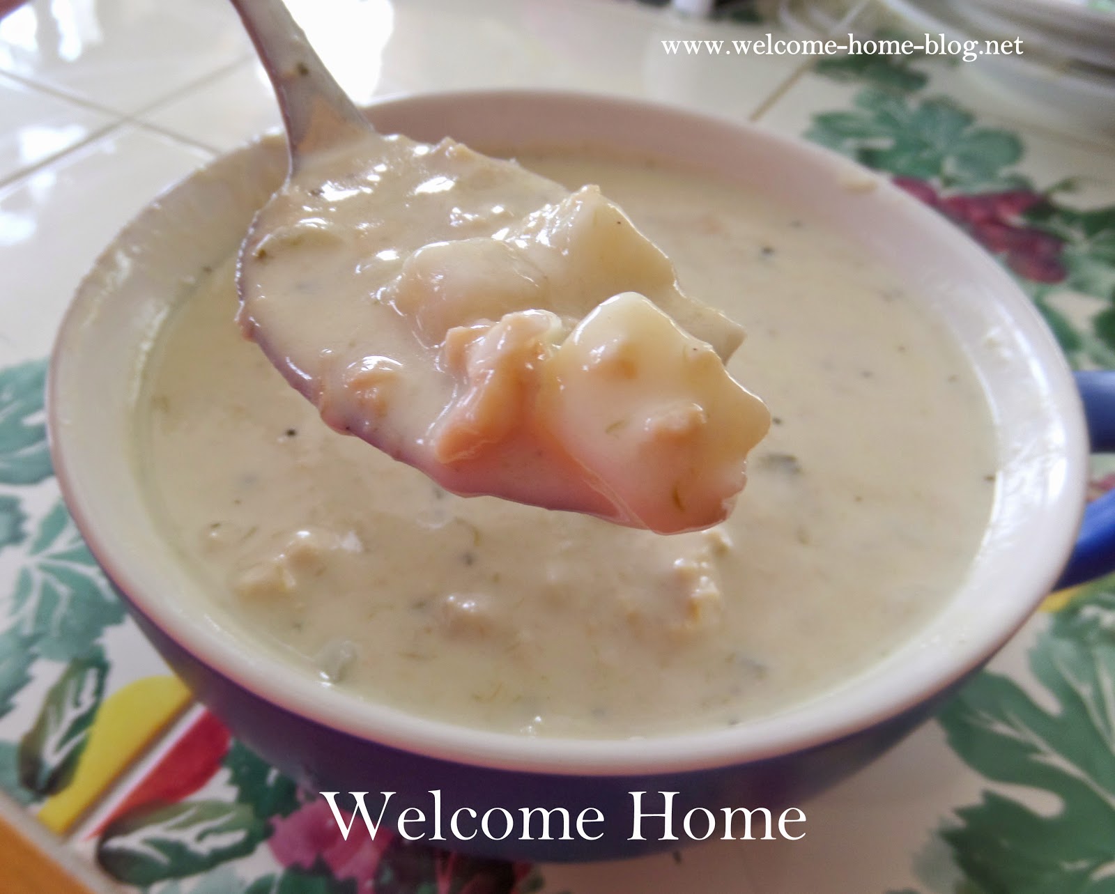 Welcome Home Blog: ♥ Clam Chowder with Oyster Crackers