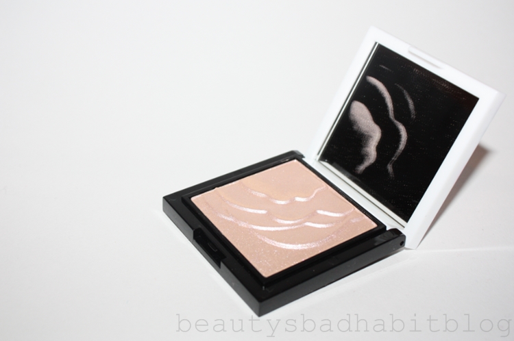 REVIEW - No.7 'Vital Enlightening Highlight Powder' | Beauty's Bad Habit
