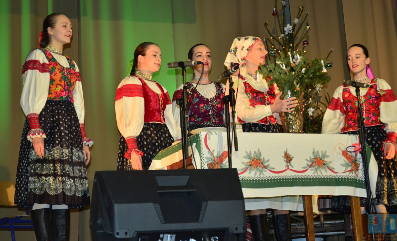 FolkCostume&Embroidery: Overview of the costumes of the Lemkos / Rusyns ...