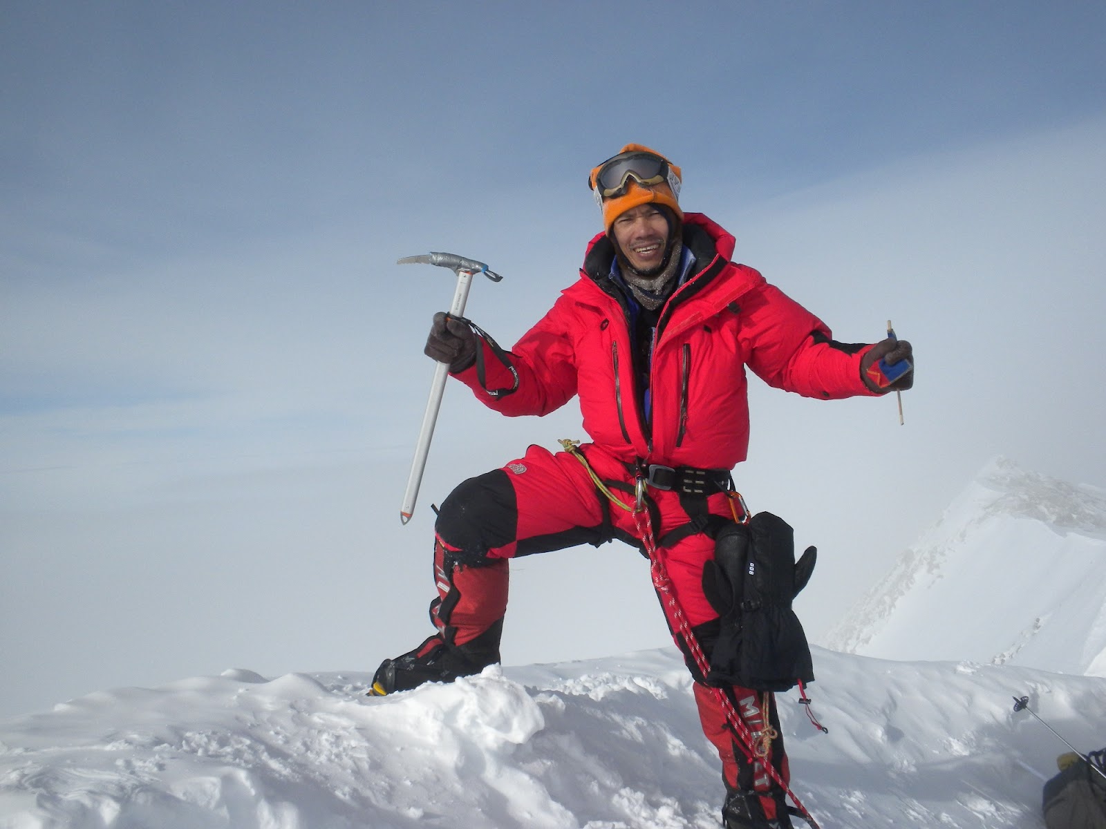 Barrio Girl in the Big City: Romi Garduce and the Seven Summits: Life ...