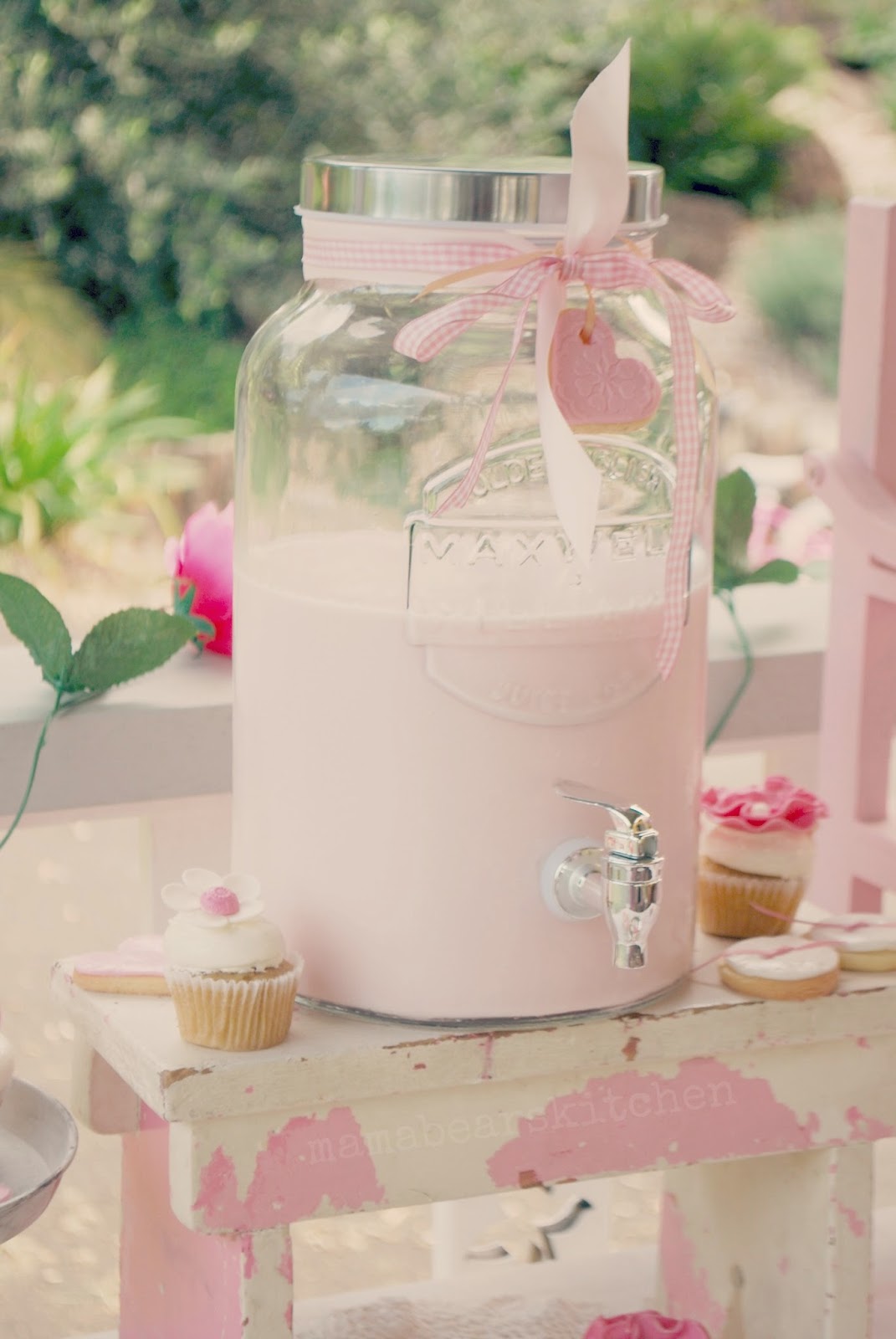 Pink milk & cookies | Mama Bear's Kitchen