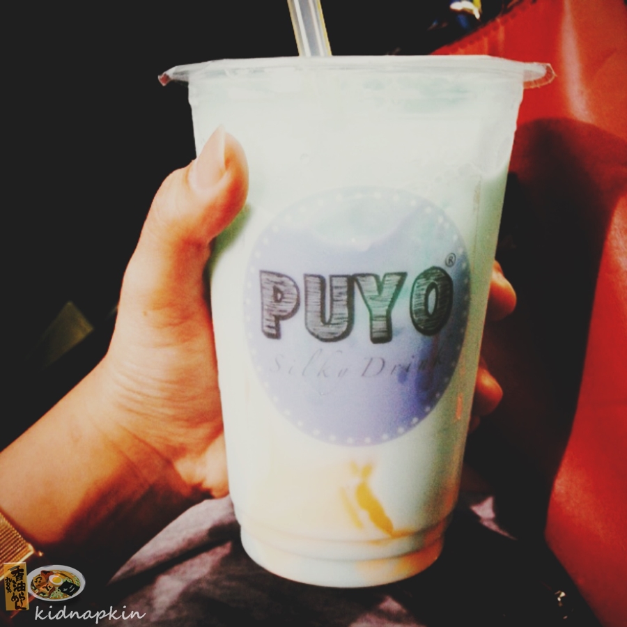 Put your napkin on!: Puyo Silky Desserts