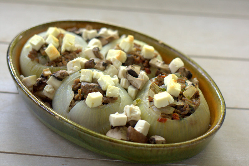 bushcooks kitchen: Rezension: Zwiebeln & Knoblauch von Achim Schwekendiek