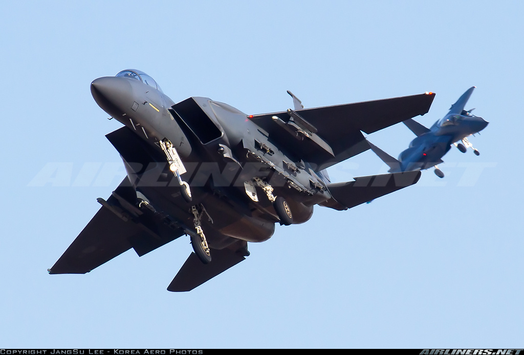 MILITARY: 대한민국 공군전투기 (F-15K)