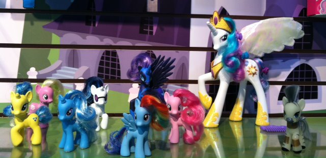 Equestria Daily - MLP Stuff!: My Little Pony Collector's Series ...