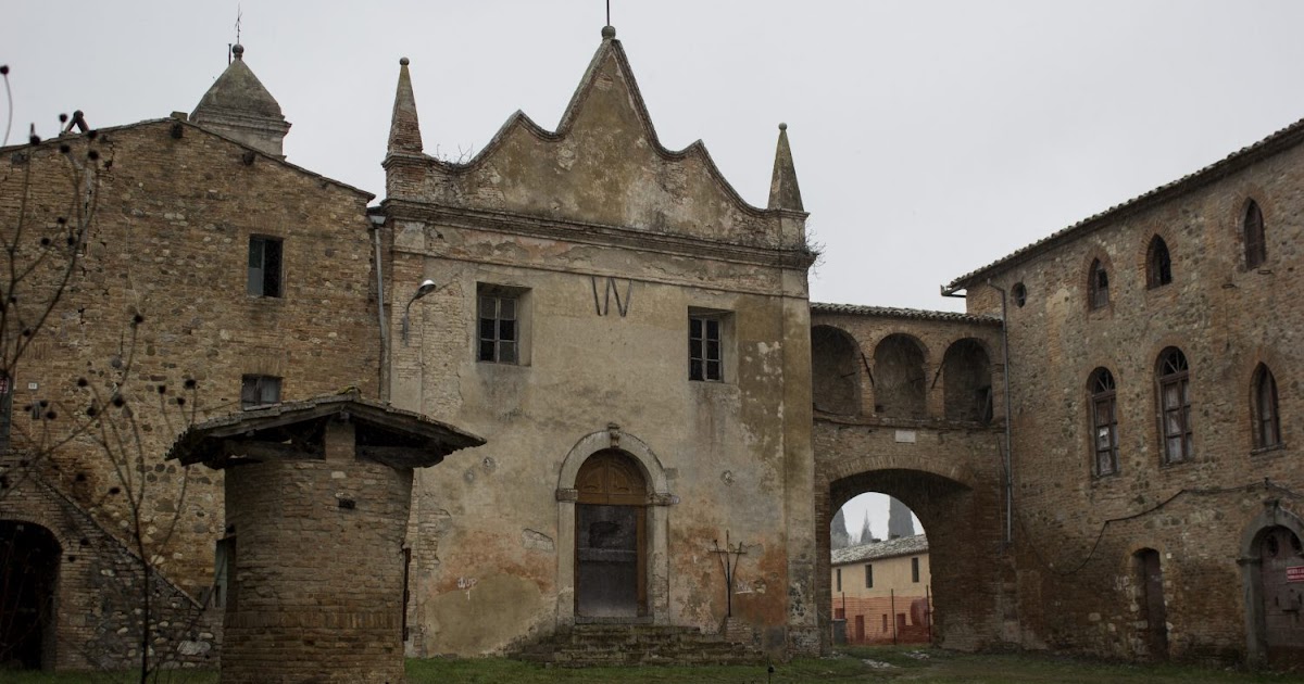 C'era una volta Salci, il borgo fantasma - KRIZIA in TRAVELLAND