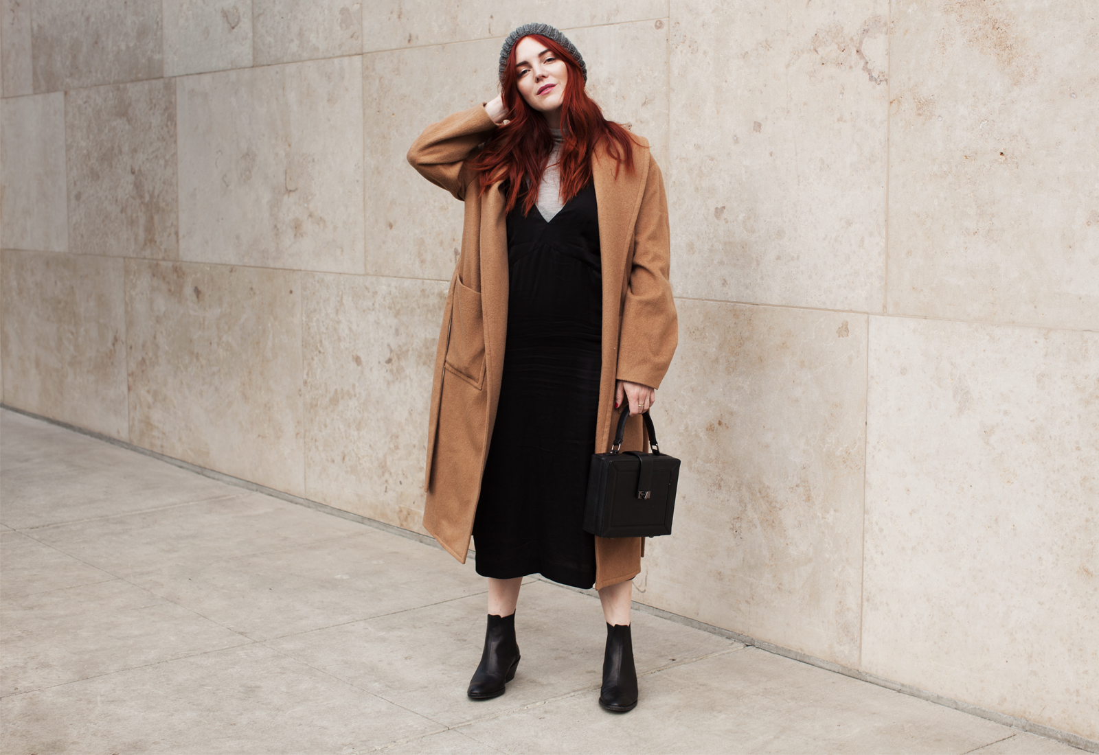 How To Wear Dress In Winter And Keep Warm - Morimiss Blog