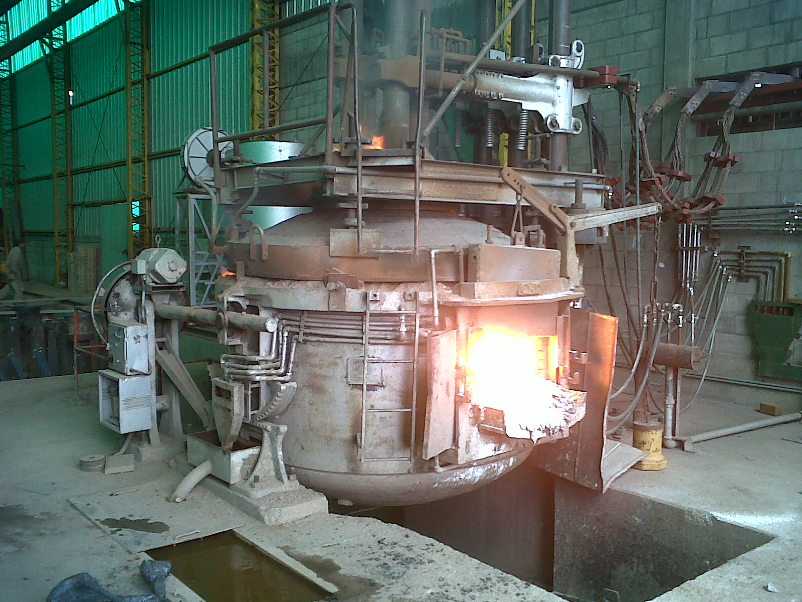 Horno de fundición: julio 2011