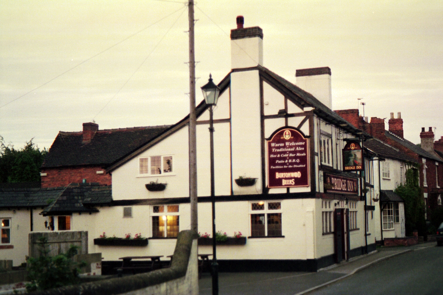 Pubs: Then & Now: #224 Bridge Inn, Brewood, Staffordshire : 1987 to 2016
