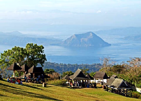 Tagaytay Best Tourist Spot ,Hotel ,Bars and Restaurants.: Tagyaty ...