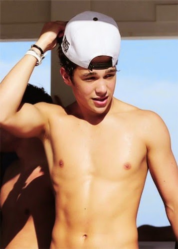 17 Shirtless Photos Of Austin Mahone Prove That He Is Much Hotter Then Justin Bieber