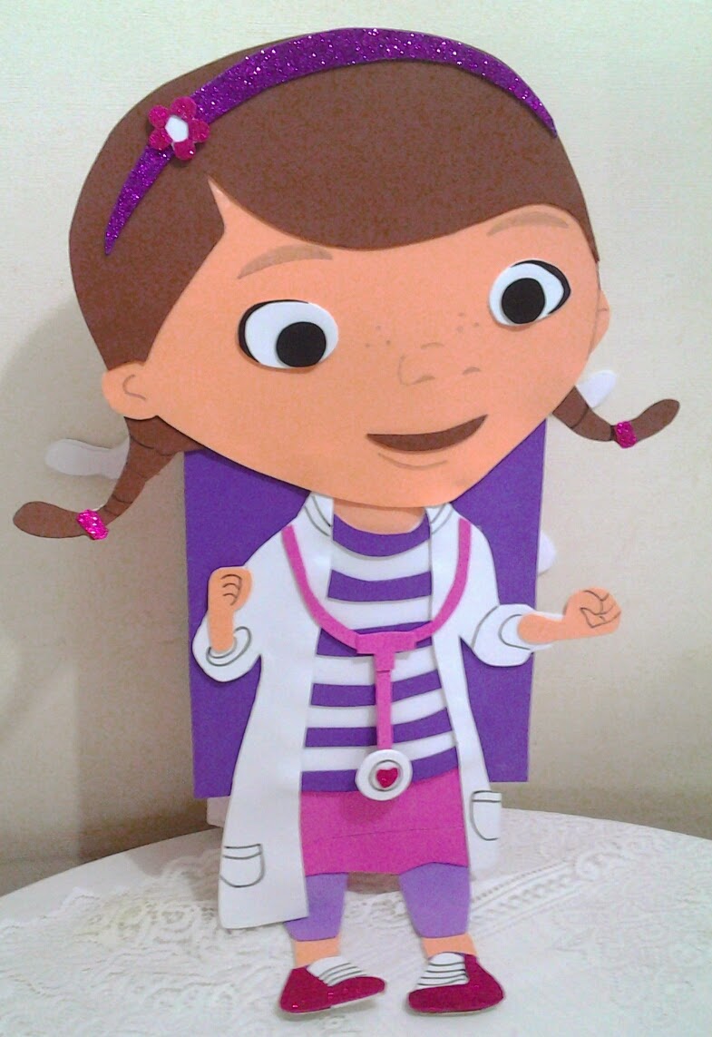 COTILLON.DECORACION CUMPLEAÑOS INFANTILES: PIÑATA DOCTORA JUGUETES