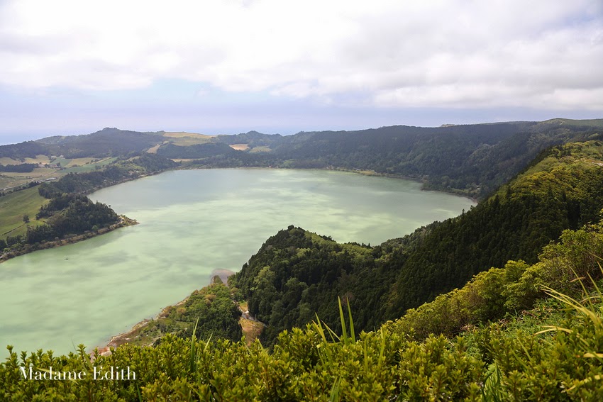 Azory - Lagoa das Furnas - Madame Edith