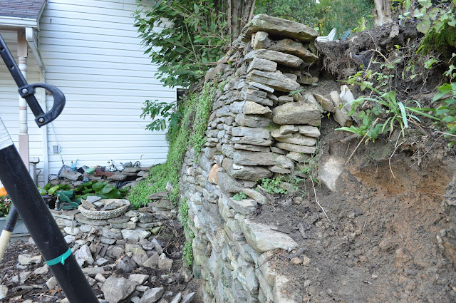 ROCKIN WALLS: Warren Road Project Retaining Wall Finished Story12/11