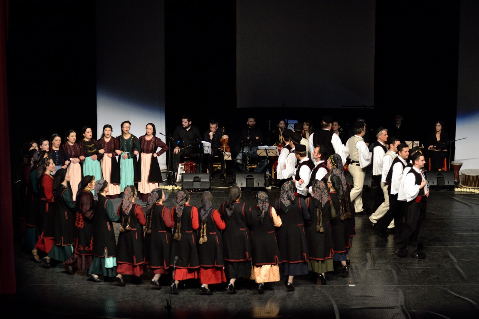 Φεβρουαρίου 2013 ~ Ηπειρώτικη Παράδοση X.O.X