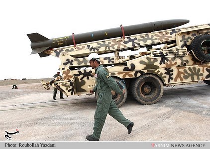 Uskowi on Iran - اسکویی در باره ایران: Fajr 5 & Nazeat 10 Missiles (PHOTO)