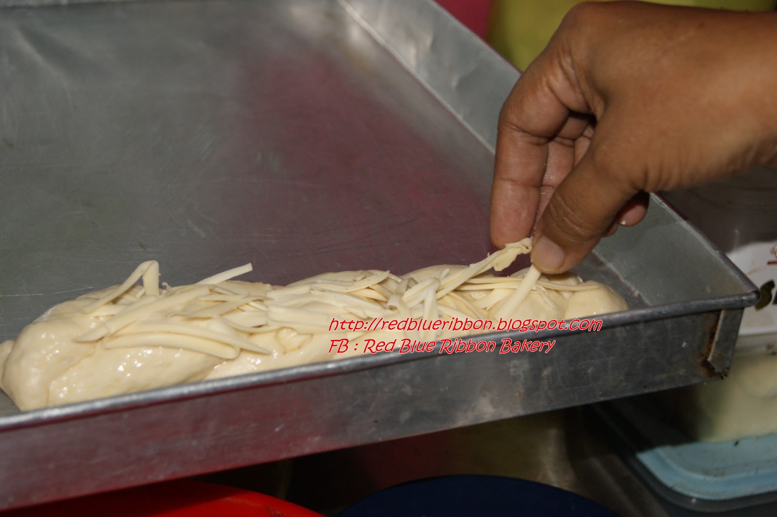 Red Blue Ribbon - Those were the days: Buat roti sendiri :: Make your ...