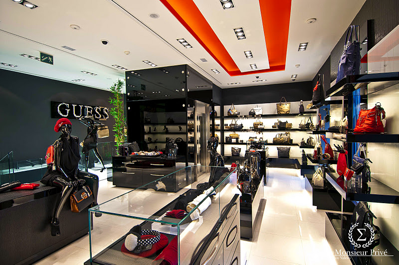 Les Évéments de Monsieur Privé: Monsieur Privé en la inauguración del ...