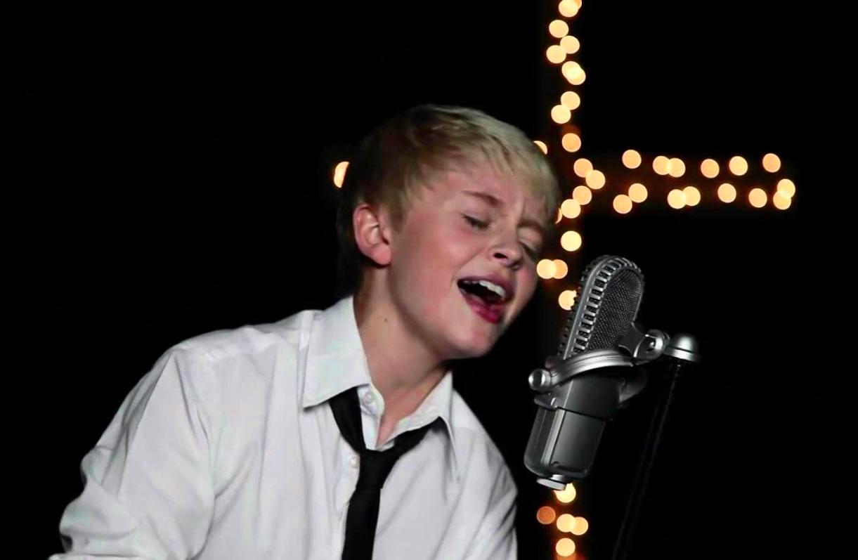 Endyr's Movie Theater: Intermission │ Johnny Hammer