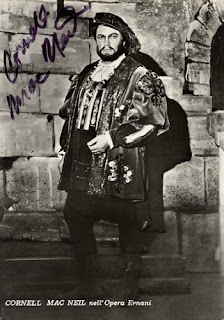 Il Corriere della Grisi: Cornell MacNeil: un saluto.