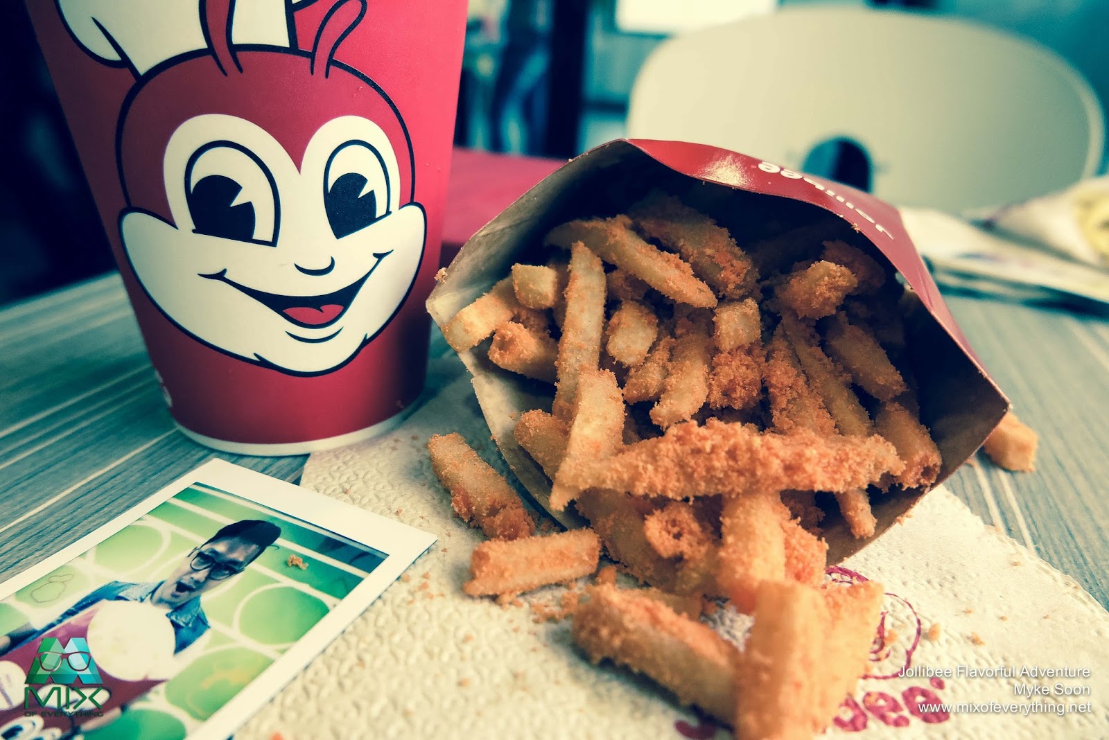 Jollibee Fries Date with their new Garlic and Cheese Jolly Crispy ...
