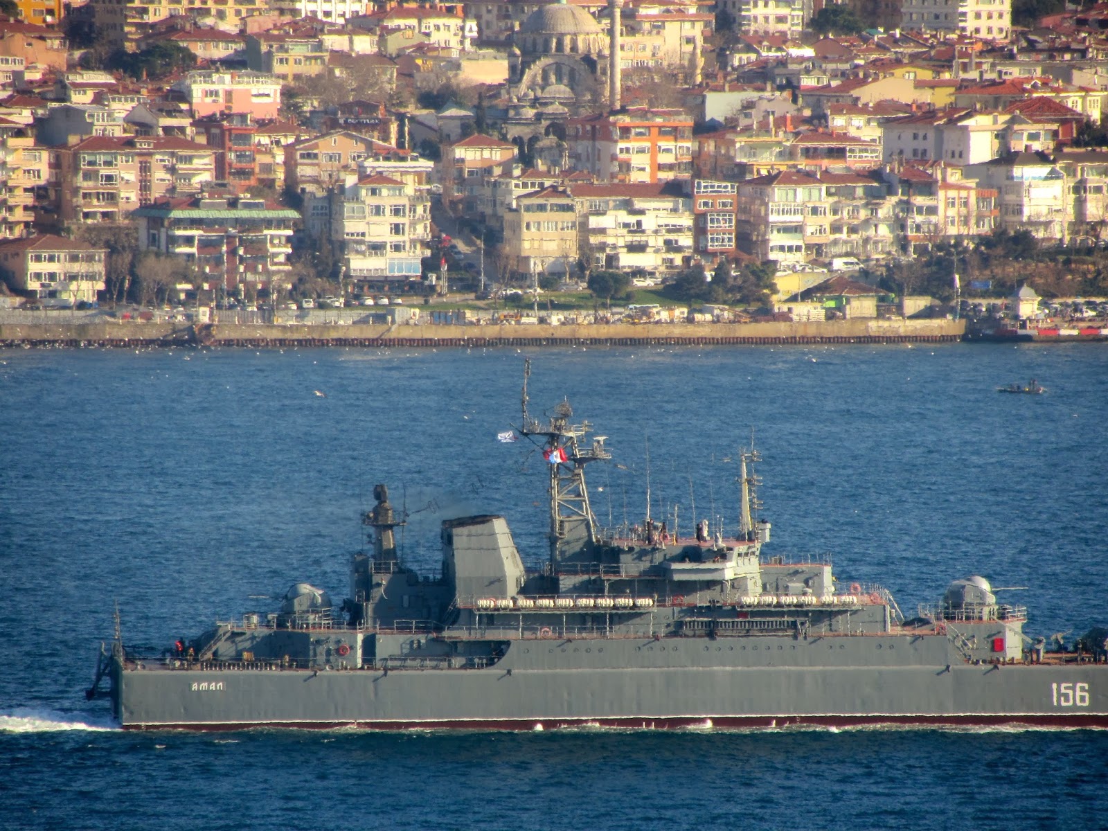 WARSHIPS ON THE BOSPHORUS: 156 YAMAL- RUSSIAN ROPUCHA CLASS AMPHIBEIOUS ...