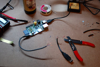 lizardmonkeyengineering: The $70 Portable Raspberry PI Workstation