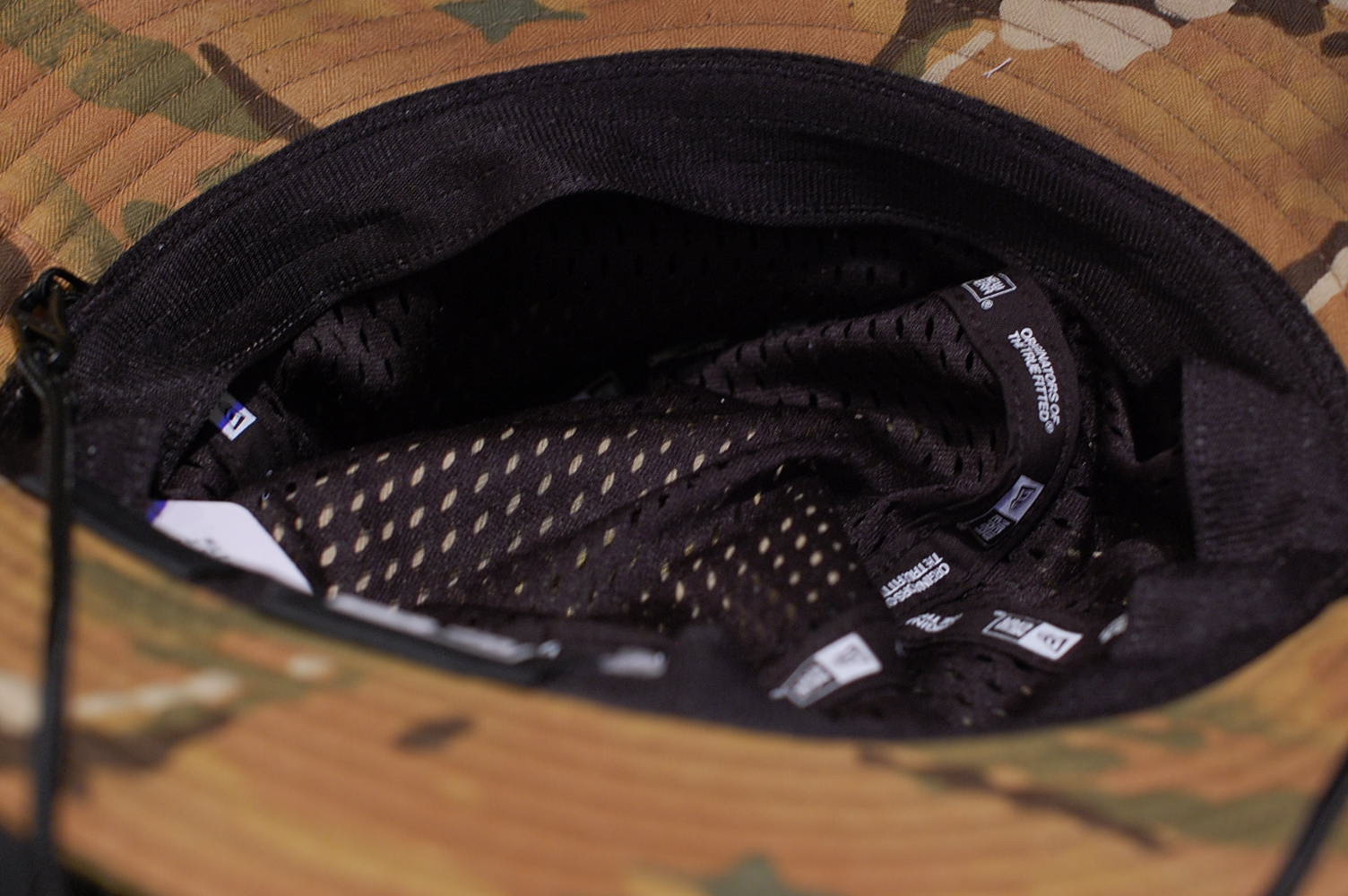 cap collector one blog: NEWERA "JACKASS" LOGO CAP& ADVENTURE HAT ...