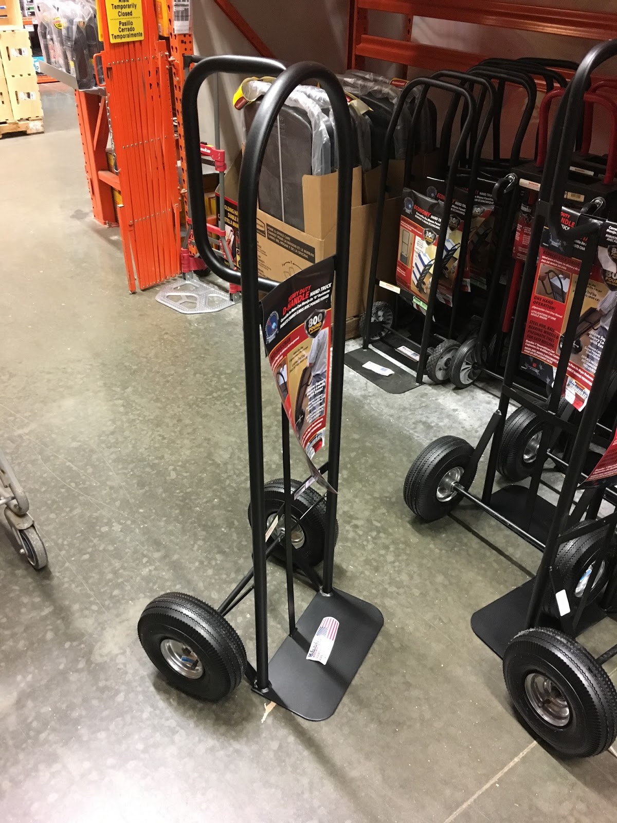 behind the leopard glasses: Shop Girl Saturday: Tips for Selling IRL ...