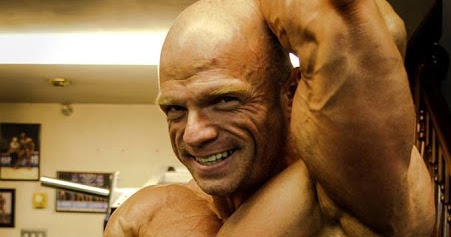 world bodybuilders pictures: irelandese muscles builder Paul Stewart